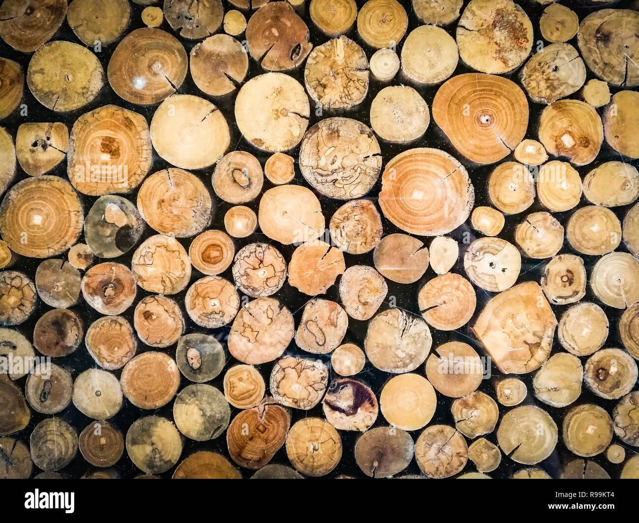 Log Background