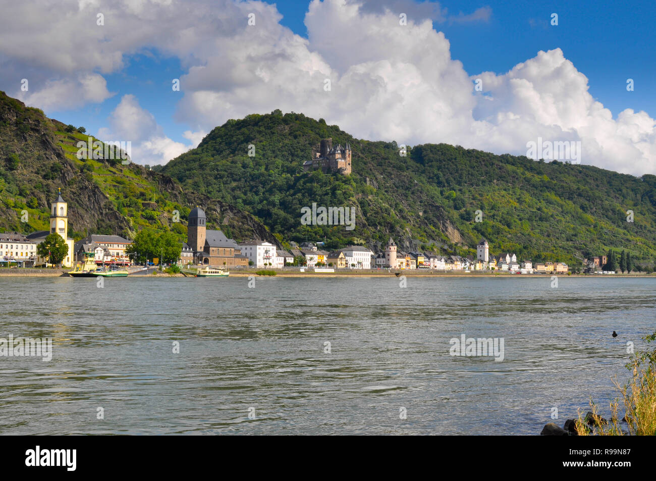 Loreley germany castle hi-res stock photography and images - Alamy