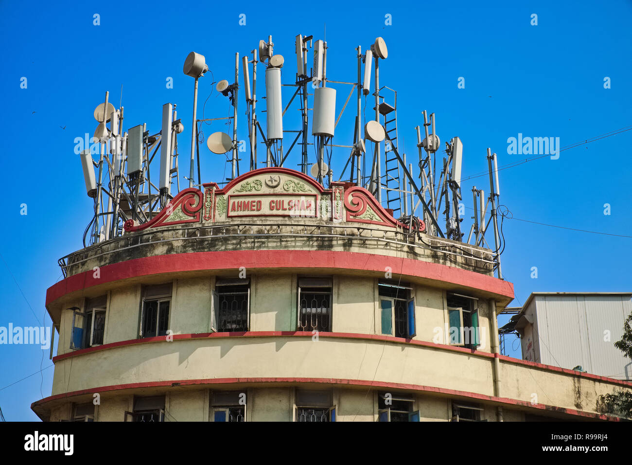 Telecommunication transponders hi-res stock photography and images - Alamy