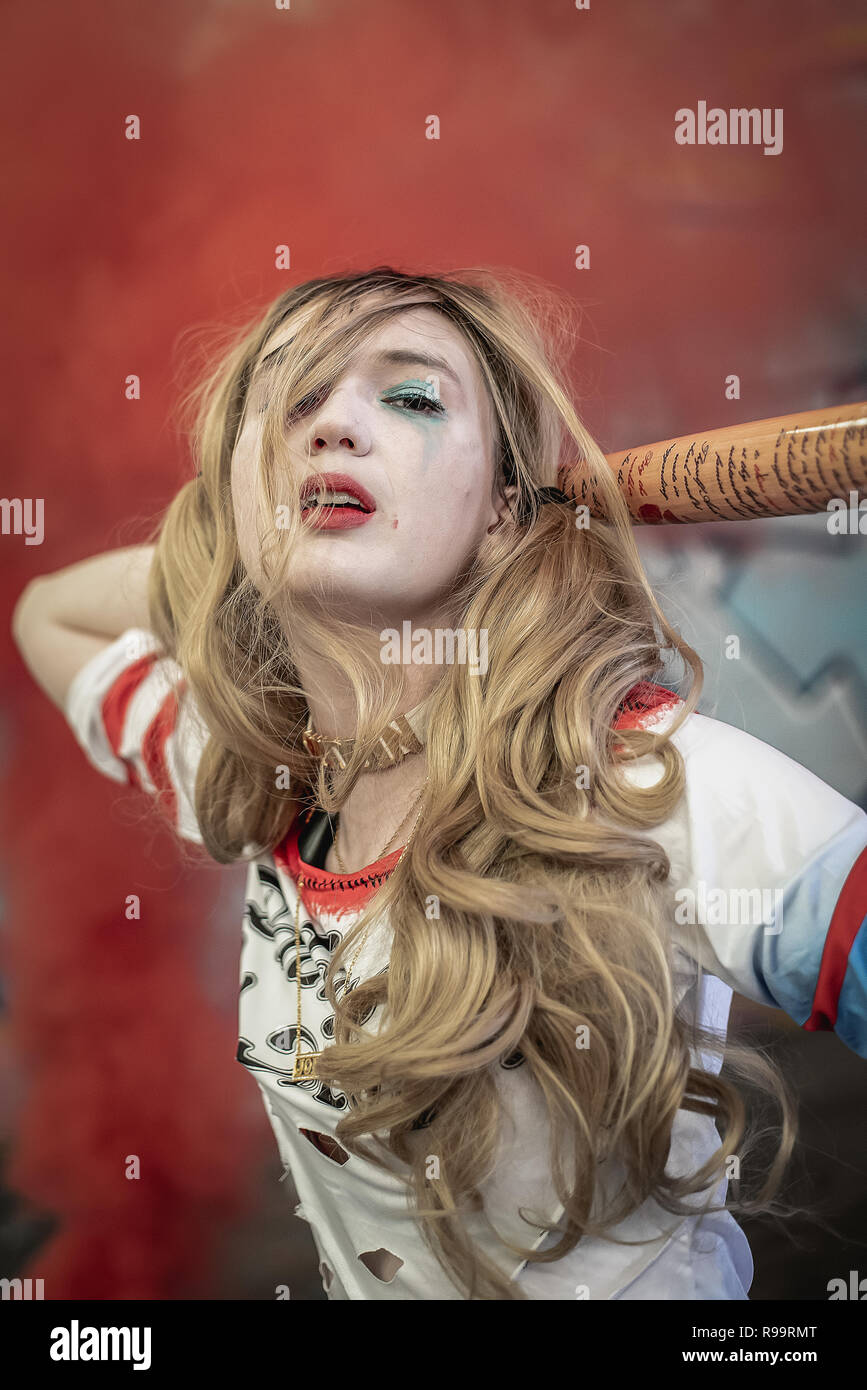 Harley quinn comic hi-res stock photography and images - Alamy