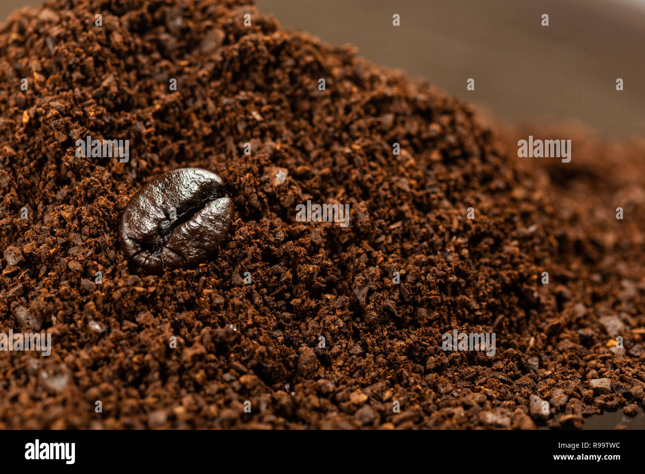 The group of roasted coffee beans Stock Photo - Alamy