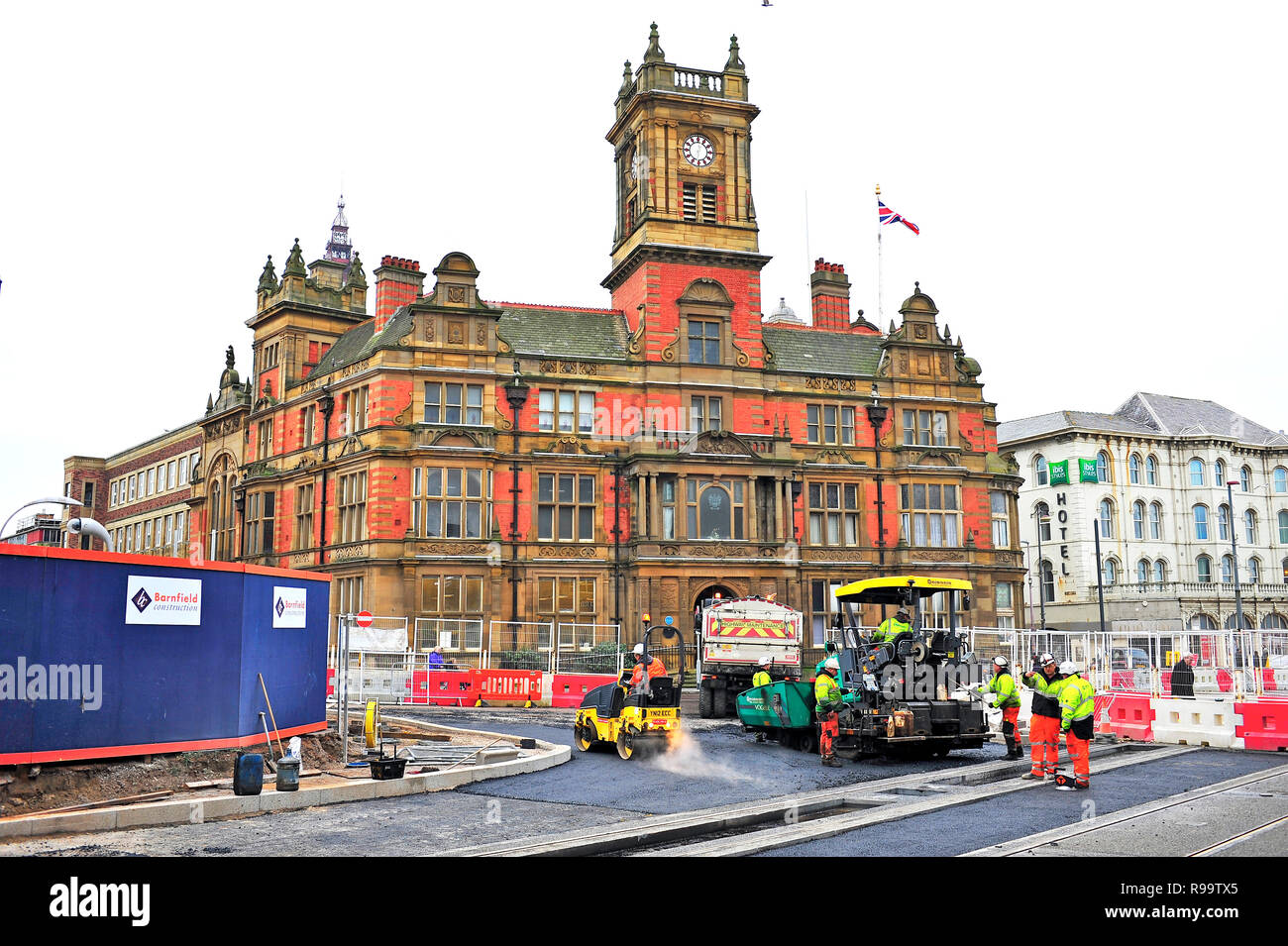 Blackpool north railway station hi-res stock photography and images - Alamy