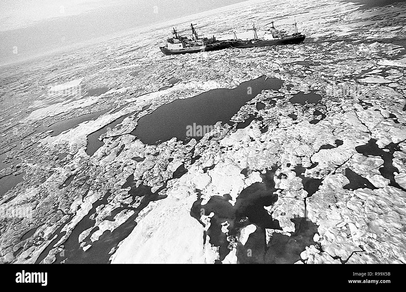 The atomic icebreaker Arktika is the first vessel in history to reach ...