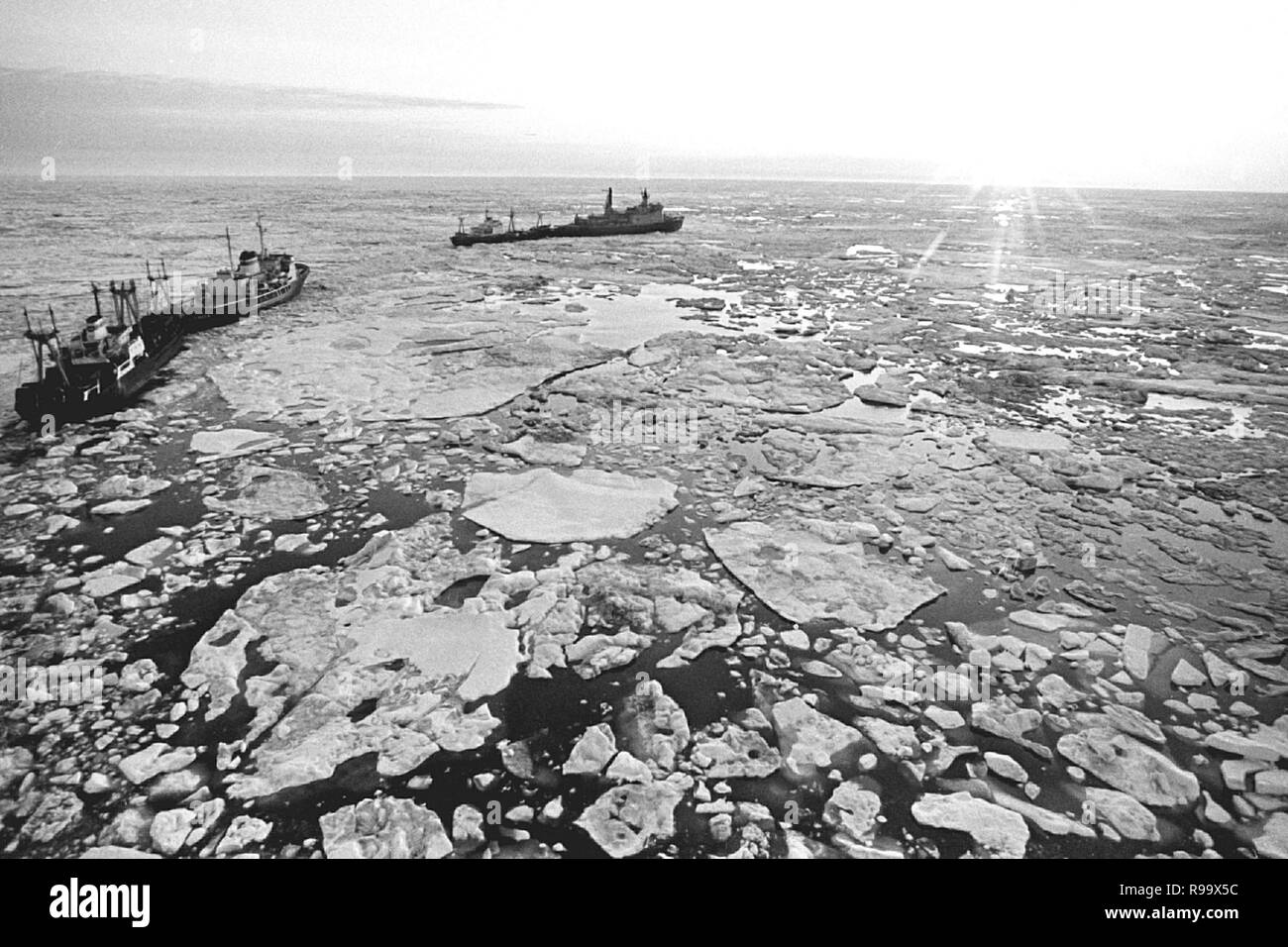 The atomic icebreaker Arktika is the first vessel in history to reach ...