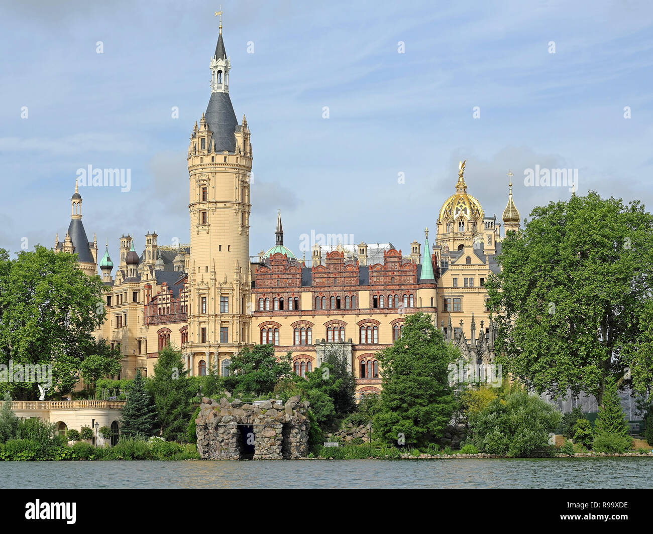The Schwerin palace is situated on an island in the city's main lake ...