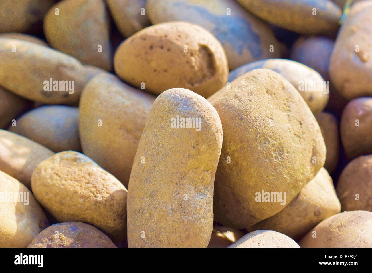 Stones pictures hi-res stock photography and images - Alamy
