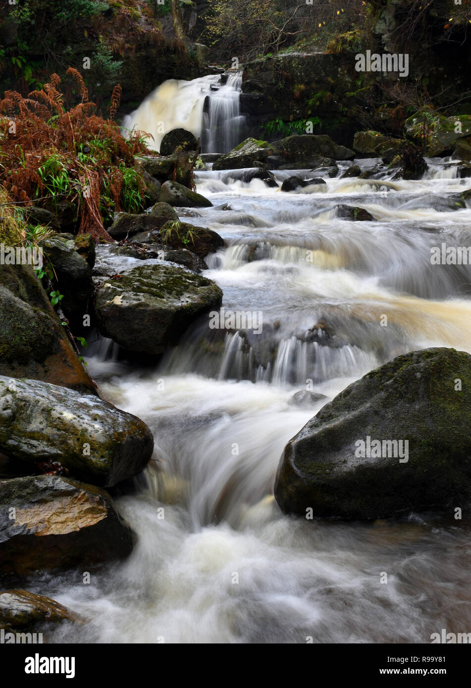 Thomason foss waterfall hi-res stock photography and images - Alamy