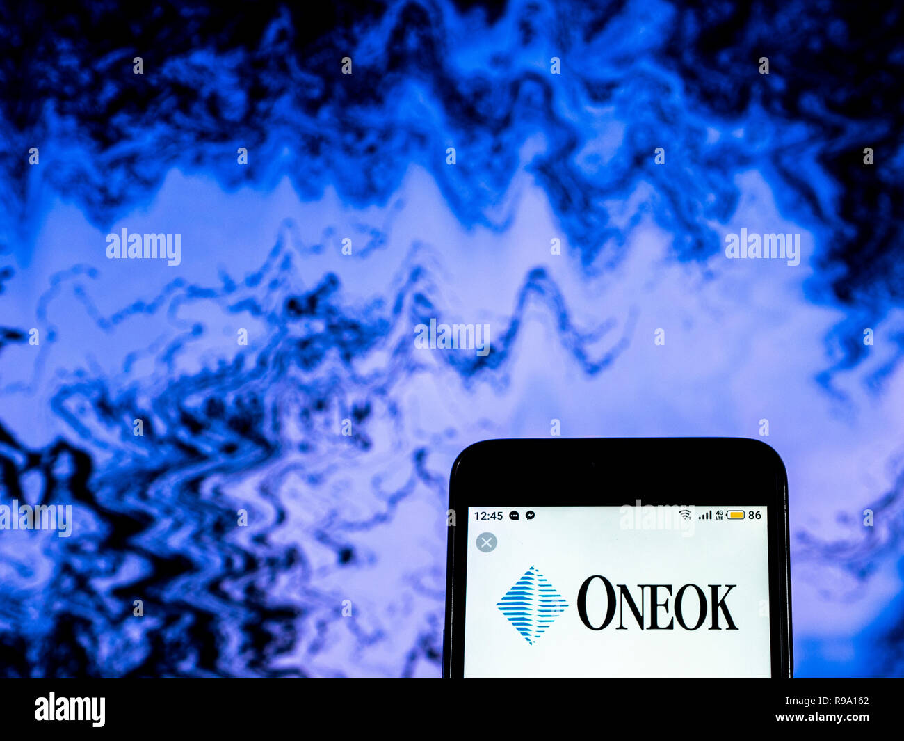 Oneok logo hi-res stock photography and images - Alamy