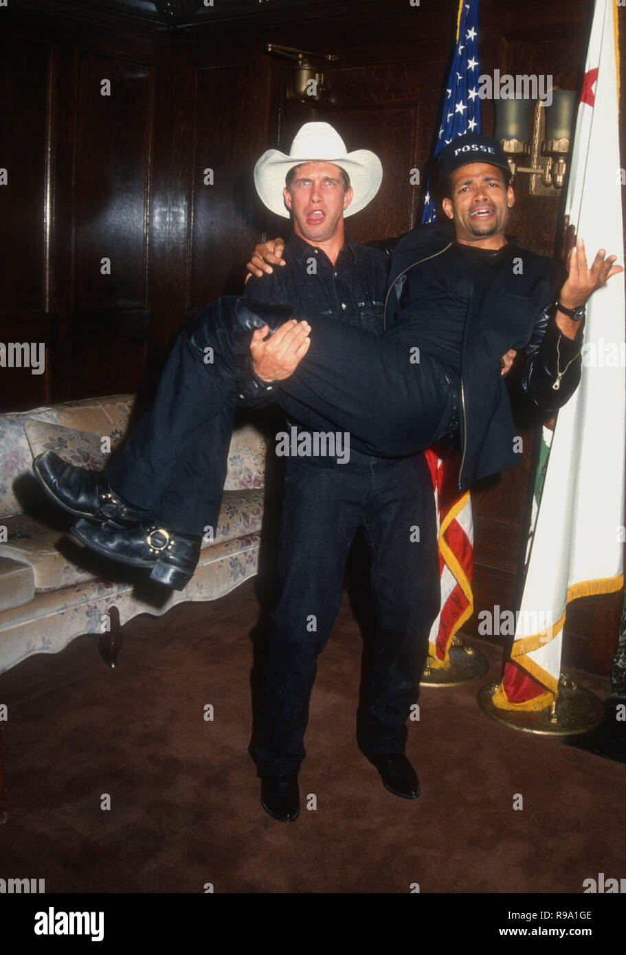 LOS ANGELES, CA - MAY 13: Actor Stephen Baldwin and director/actor ...