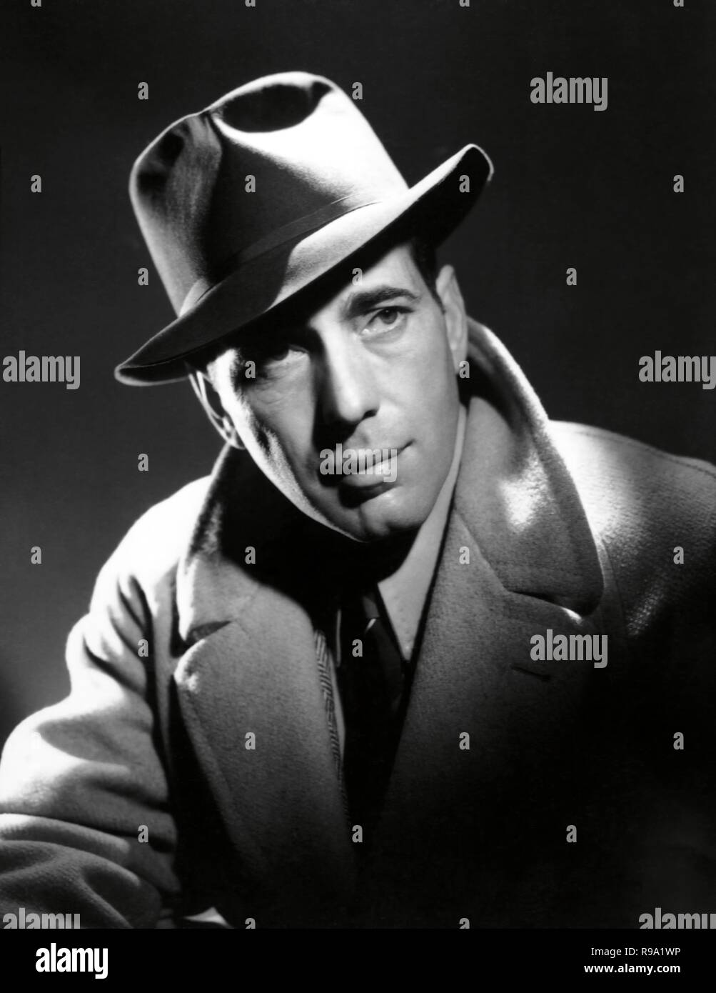 HUMPHREY BOGART. 1939. Credit: HURRELL, GEORGE / Album Stock Photo - Alamy