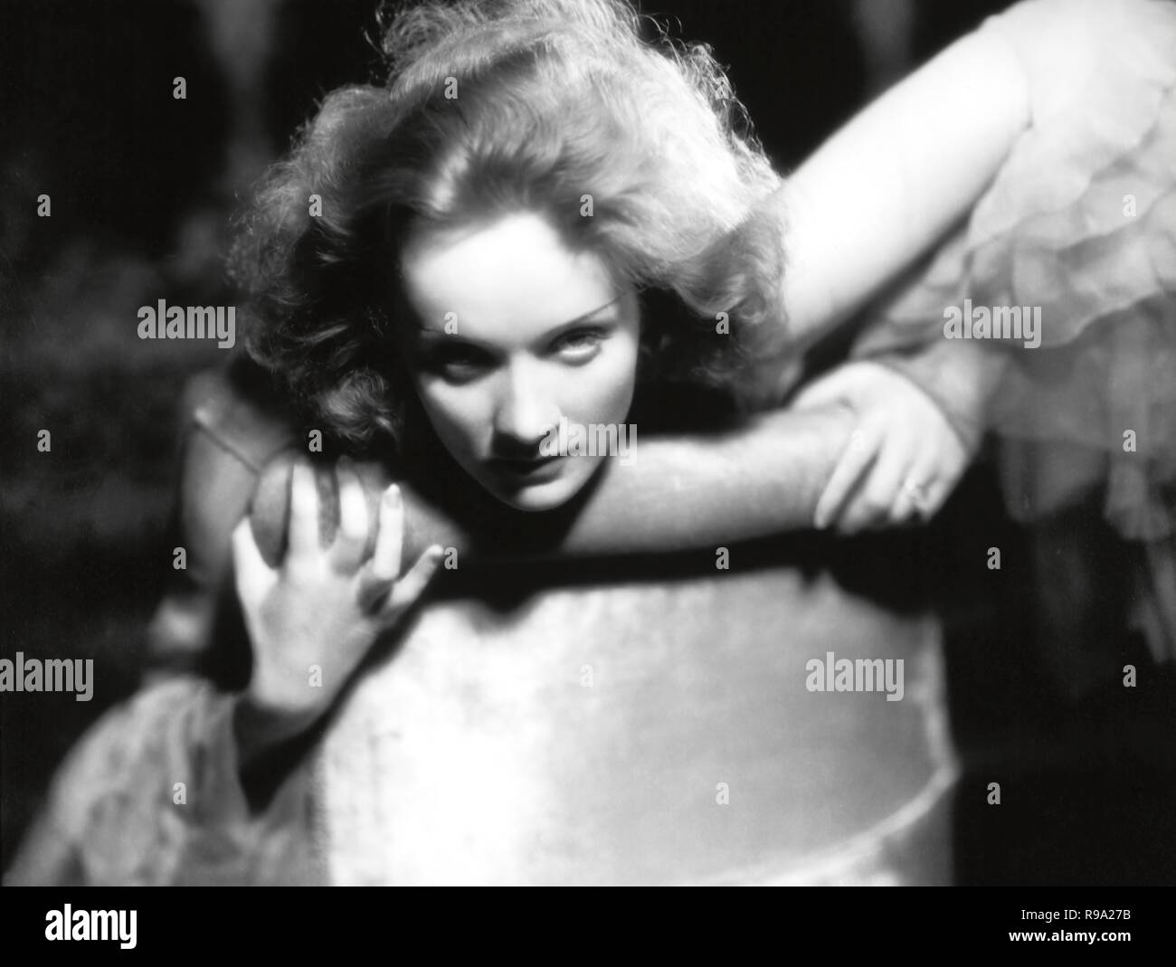 MARLENE DIETRICH. 1930. Credit: RICHEE, E.R./ Album Stock Photo - Alamy