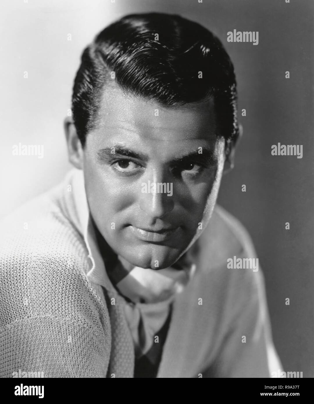 Cary grant 1930s hi-res stock photography and images - Alamy