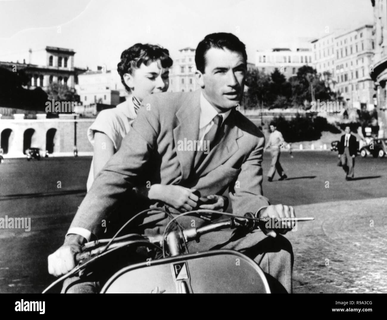 Roman Holiday 1953 Gregory Peck High Resolution Stock Photography and ...