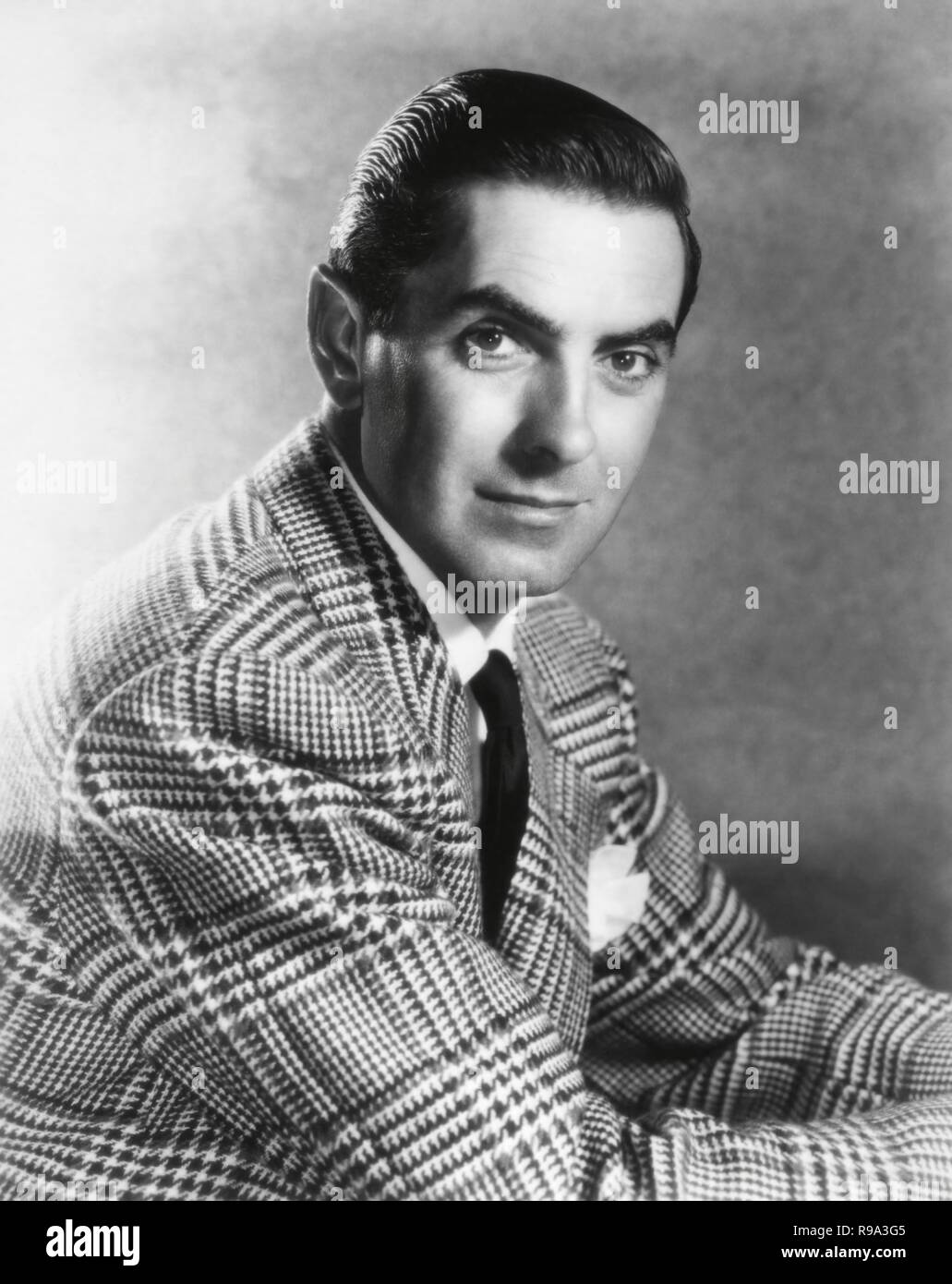 Tyrone power portrait hi-res stock photography and images - Alamy