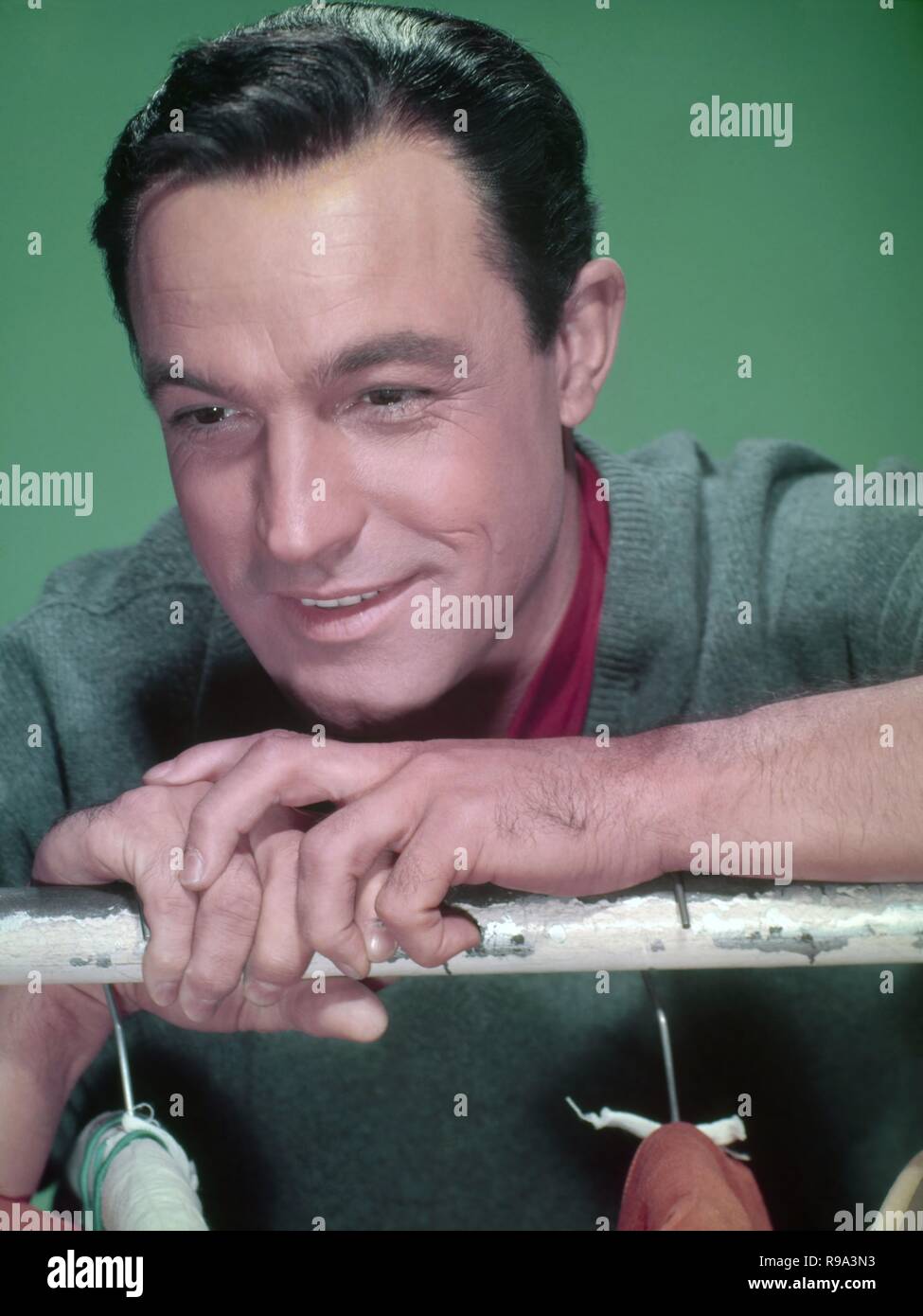 Gene kelly portrait hi-res stock photography and images - Alamy