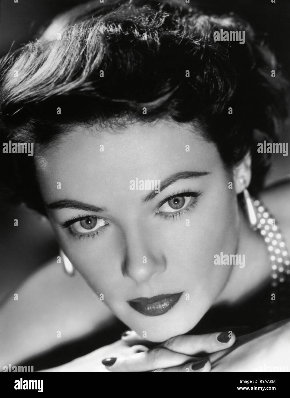 Gene tierney hi-res stock photography and images - Alamy
