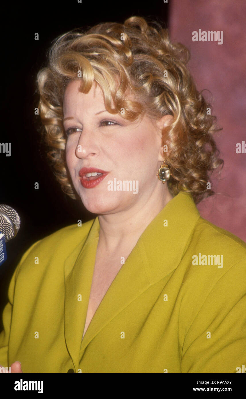 LOS ANGELES, CA - MAY 20: Singer/actress Bette Midler attends press ...