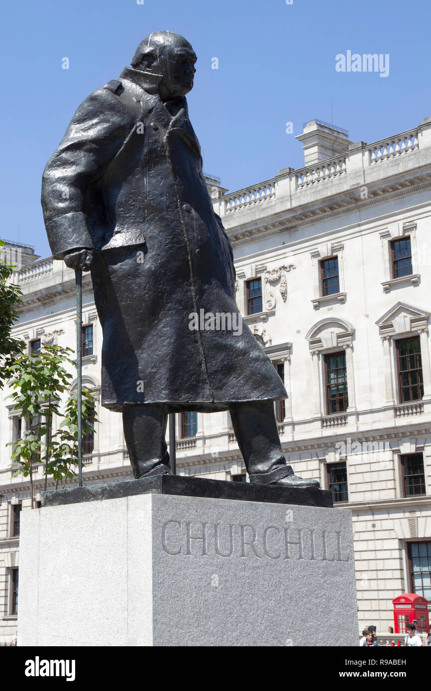 LONDON, ENGLAND - JULY 15, 2018. Winston Churchill statue with his hand ...