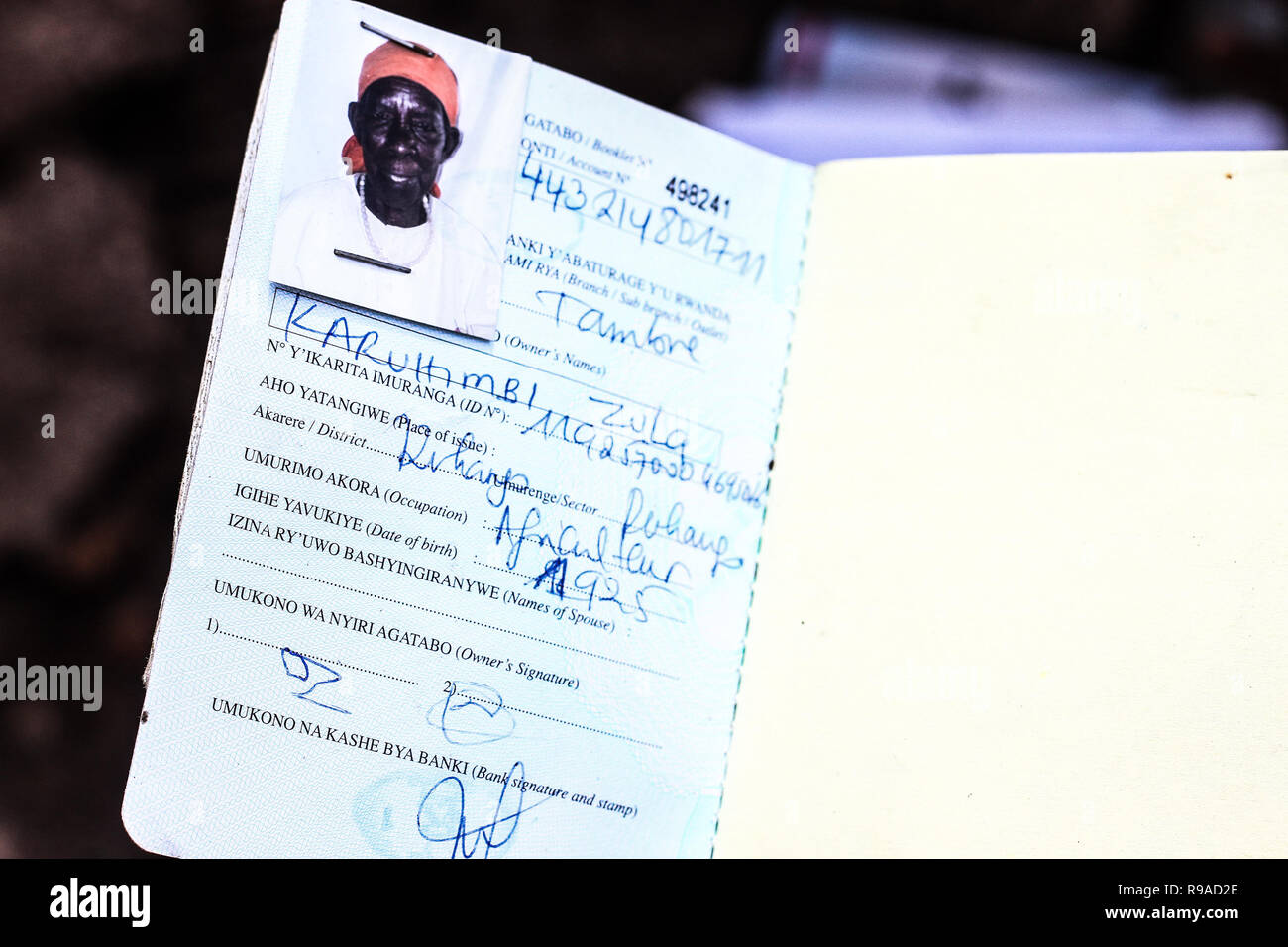 Hutu id hi-res stock photography and images - Alamy