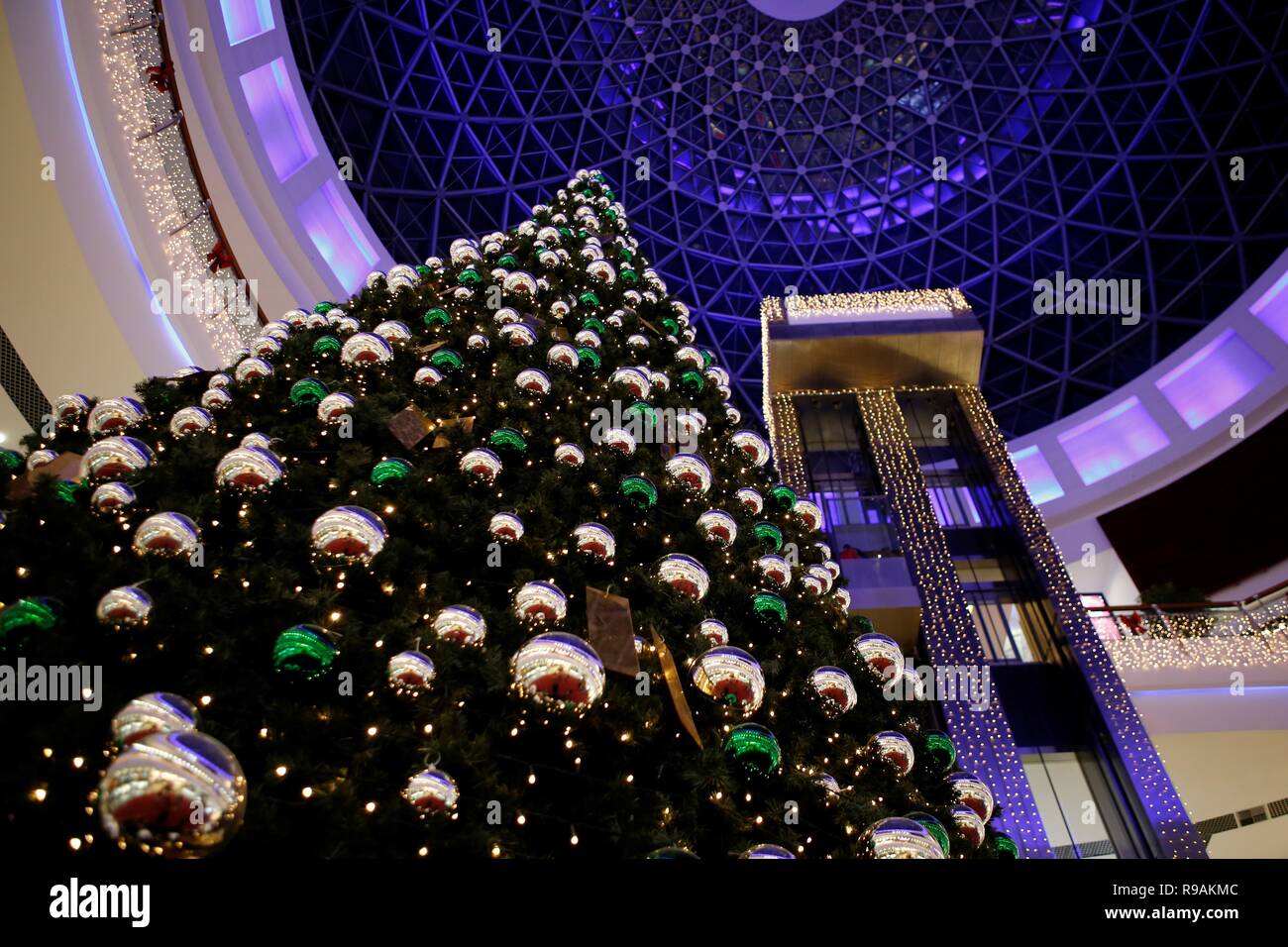 Shopping mall in ankara turkey hi-res stock photography and images - Alamy