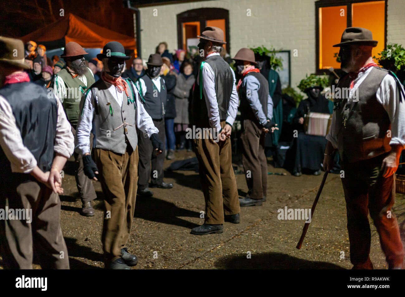 Old glory molly dancers hi-res stock photography and images - Alamy
