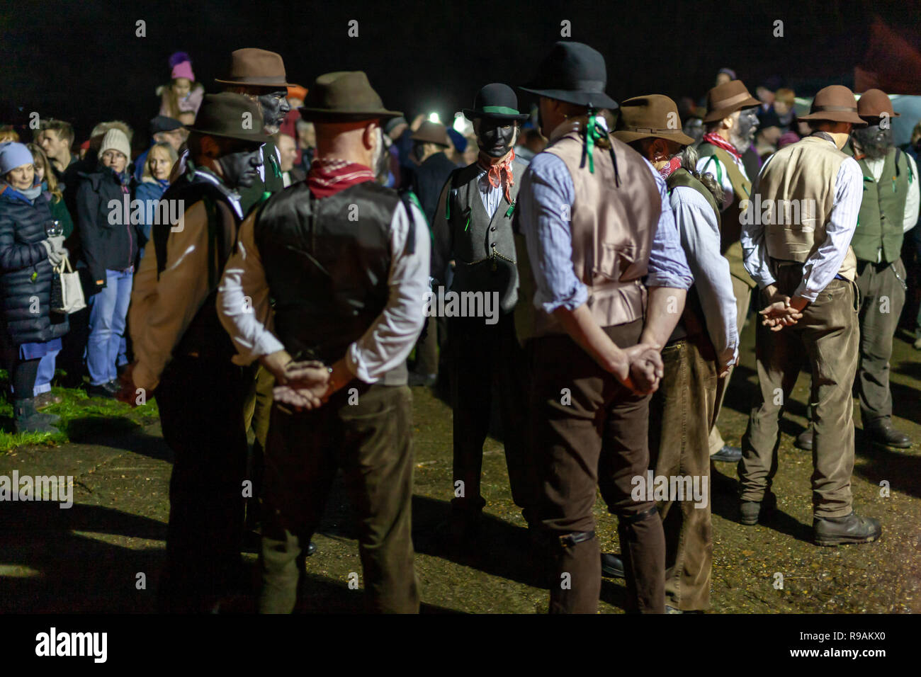 Old glory molly dancers hi-res stock photography and images - Alamy