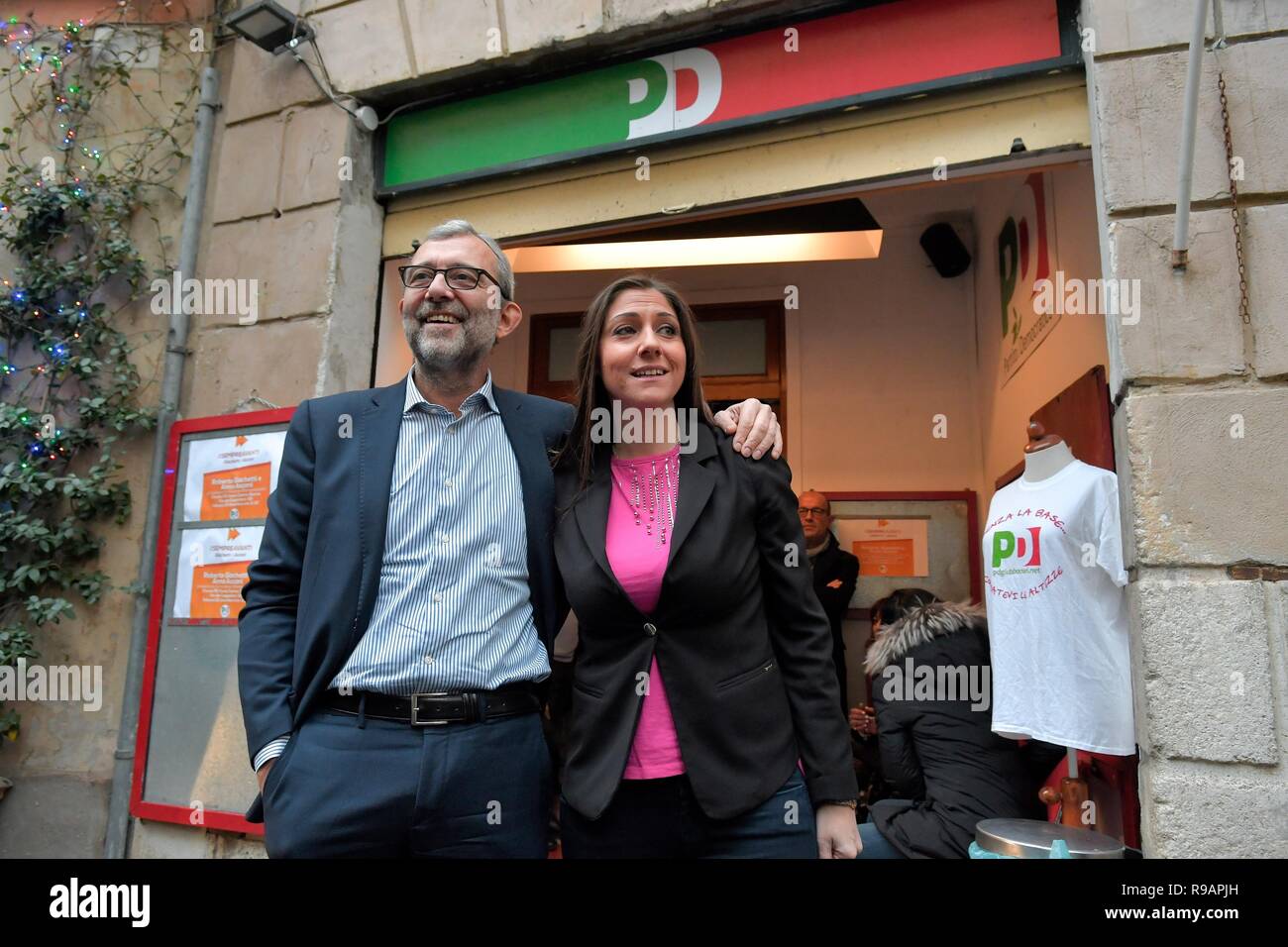 Mozione hi-res stock photography and images - Alamy