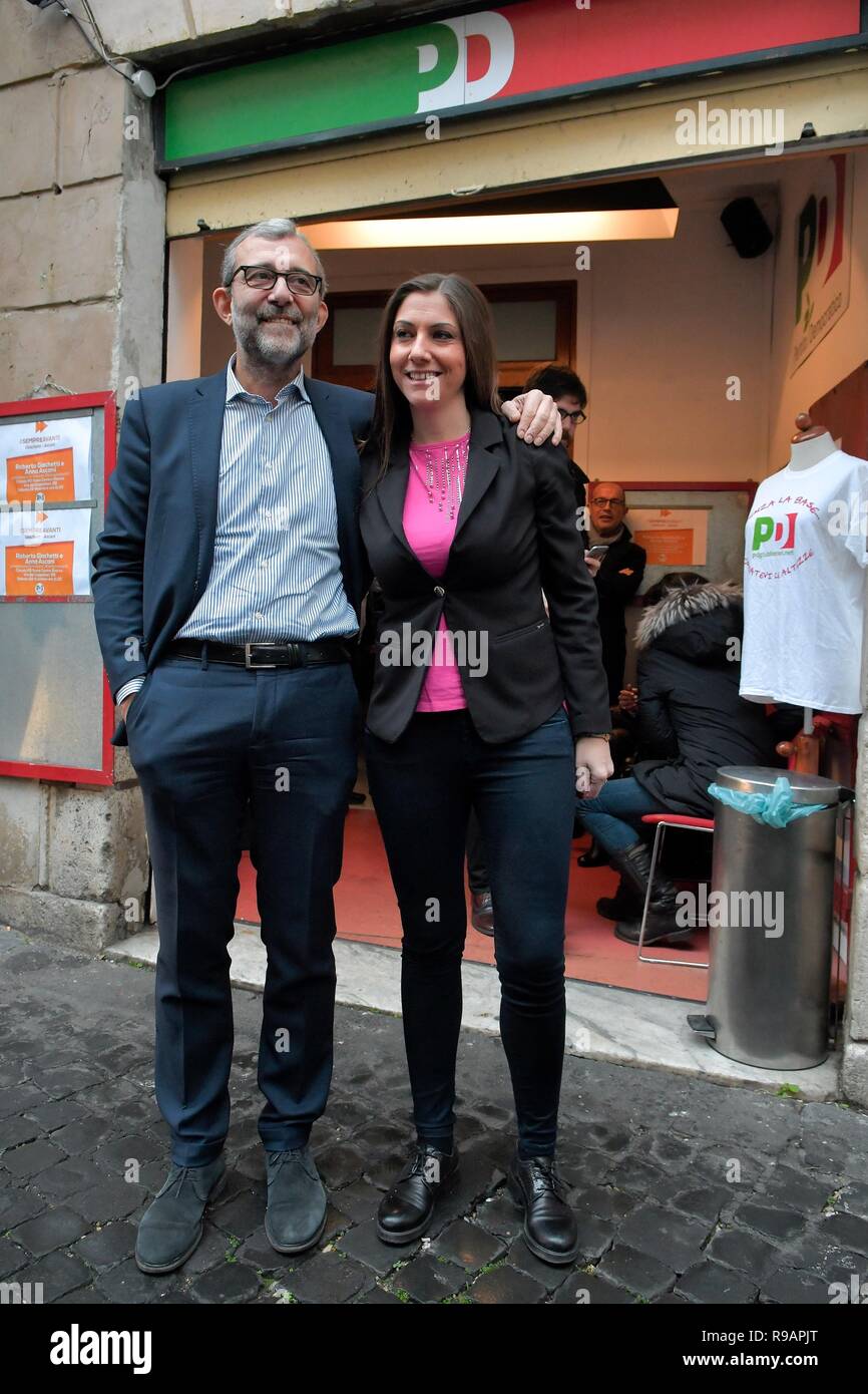 Anna ascani hi-res stock photography and images - Alamy