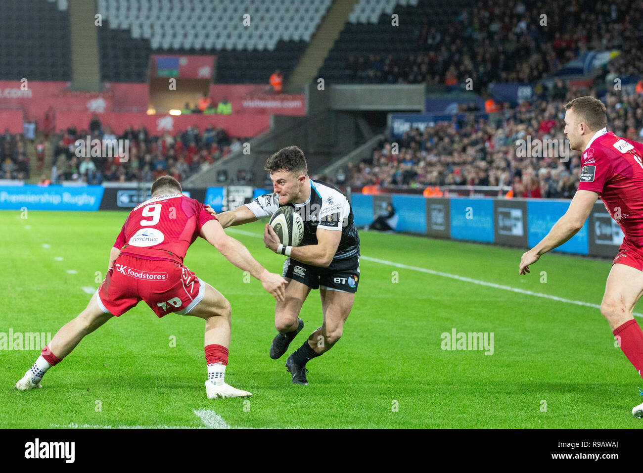 Luke morgan hi-res stock photography and images - Alamy