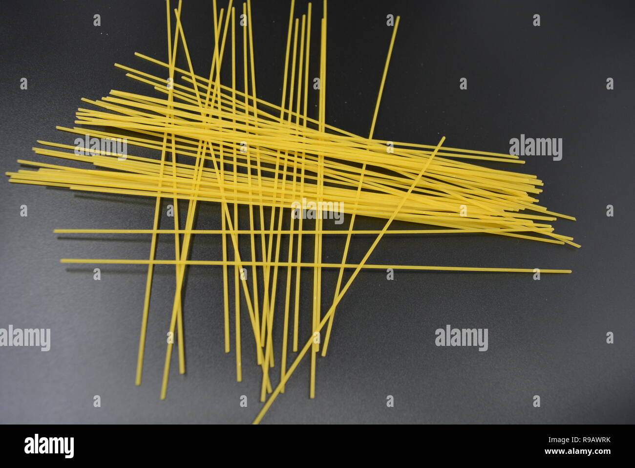 Long dry vermicelli, Italian pasta spaghetti from hard wheat varieties ...