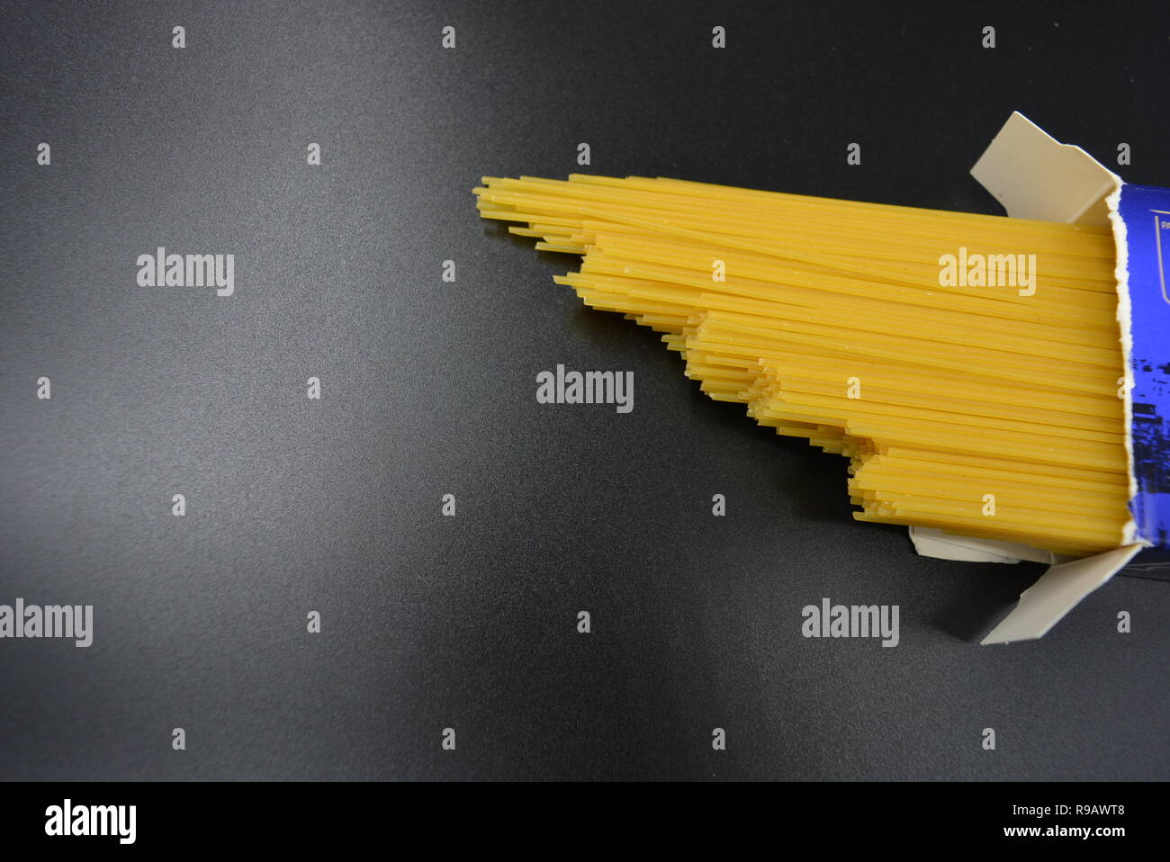 Long dry vermicelli, Italian pasta spaghetti from hard wheat varieties ...