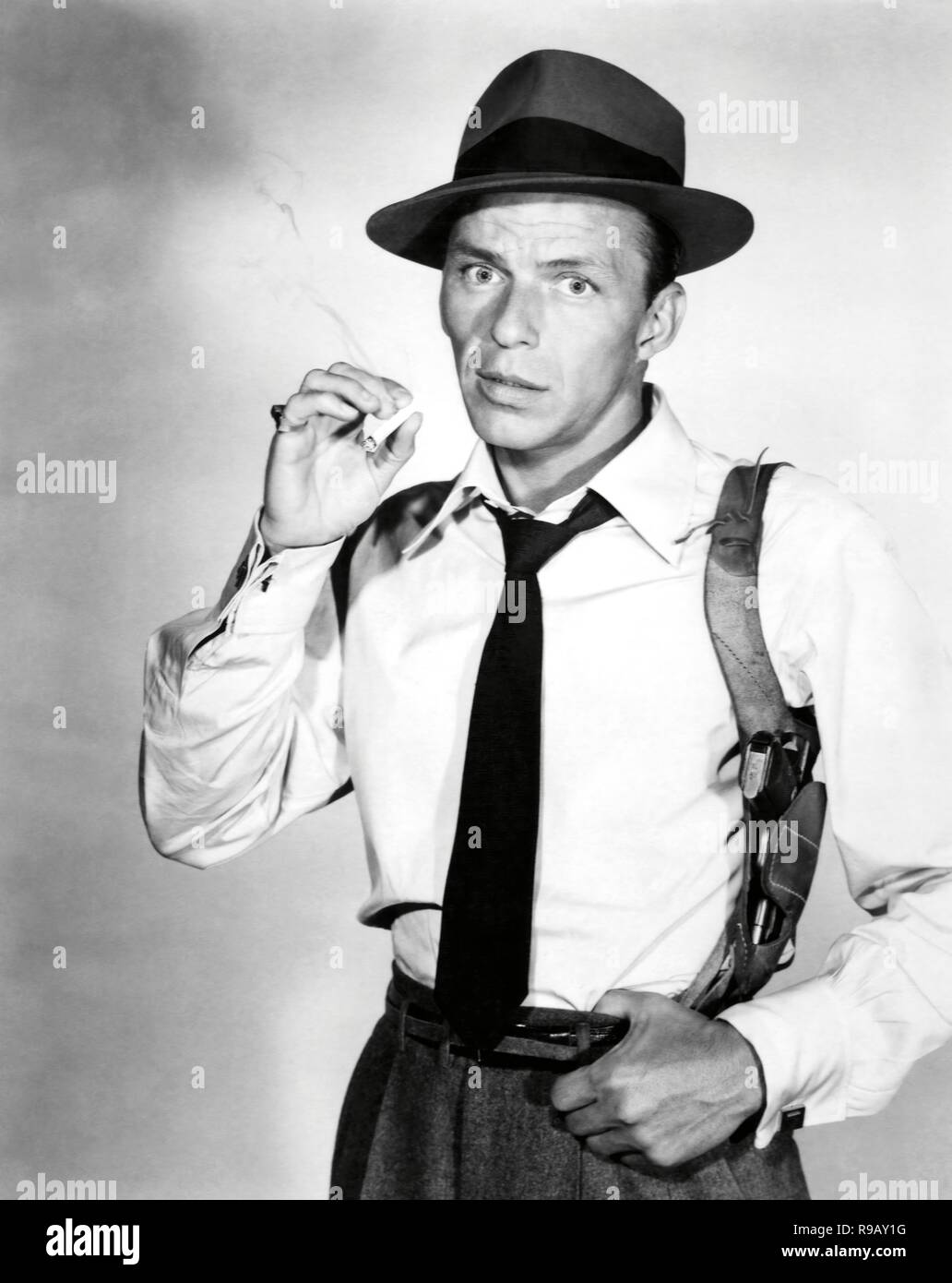 1954 frank sinatra hi-res stock photography and images - Alamy