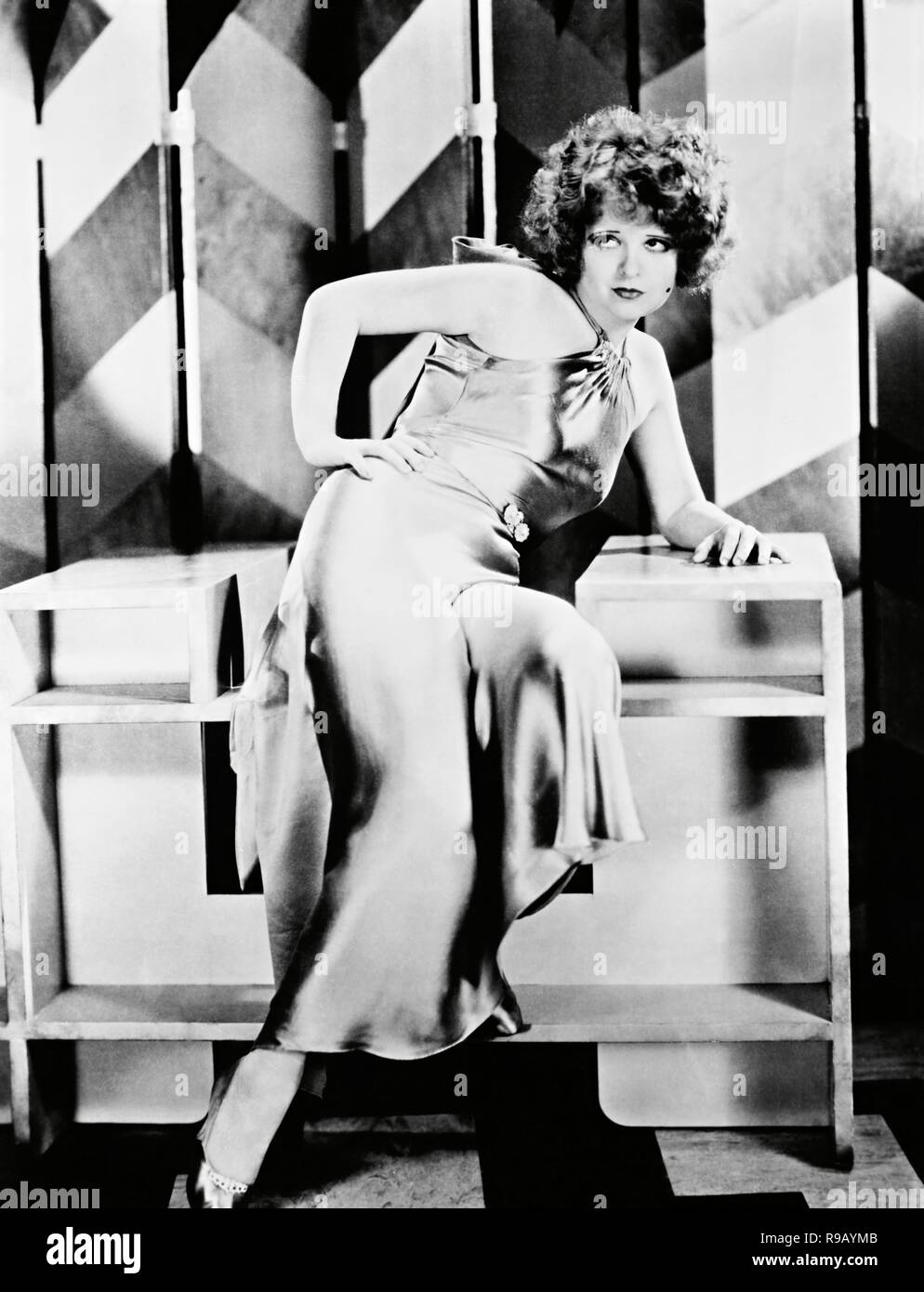 Clara bow style hi-res stock photography and images - Alamy