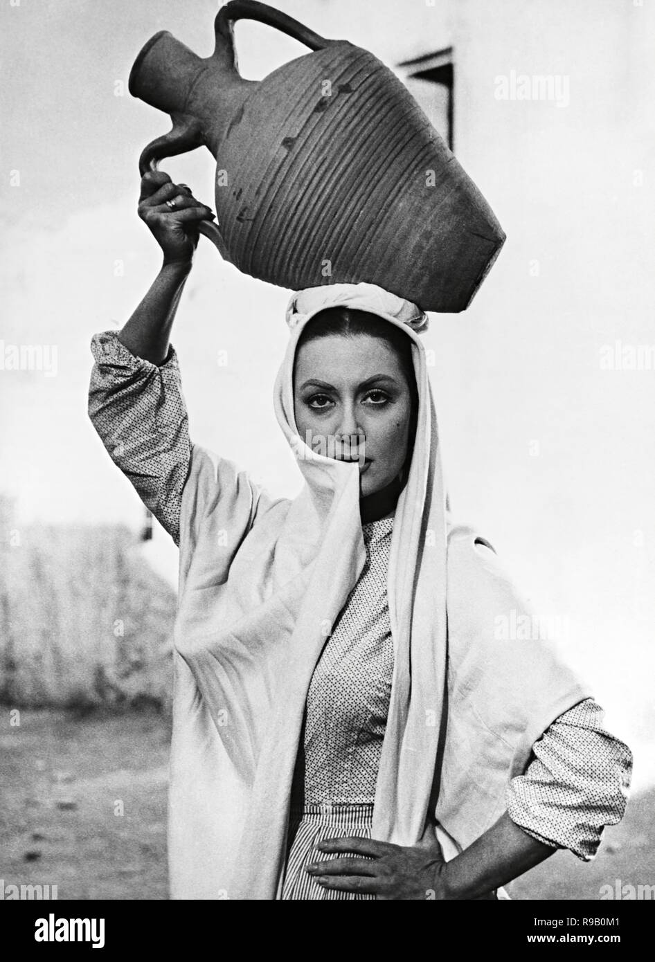 Lina rosales hi-res stock photography and images - Alamy