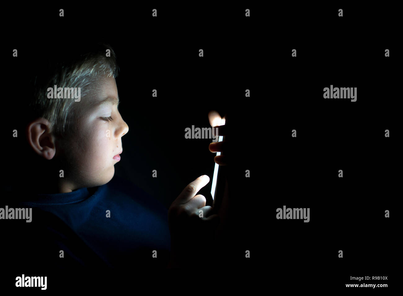 Smartphone generation hi-res stock photography and images - Alamy