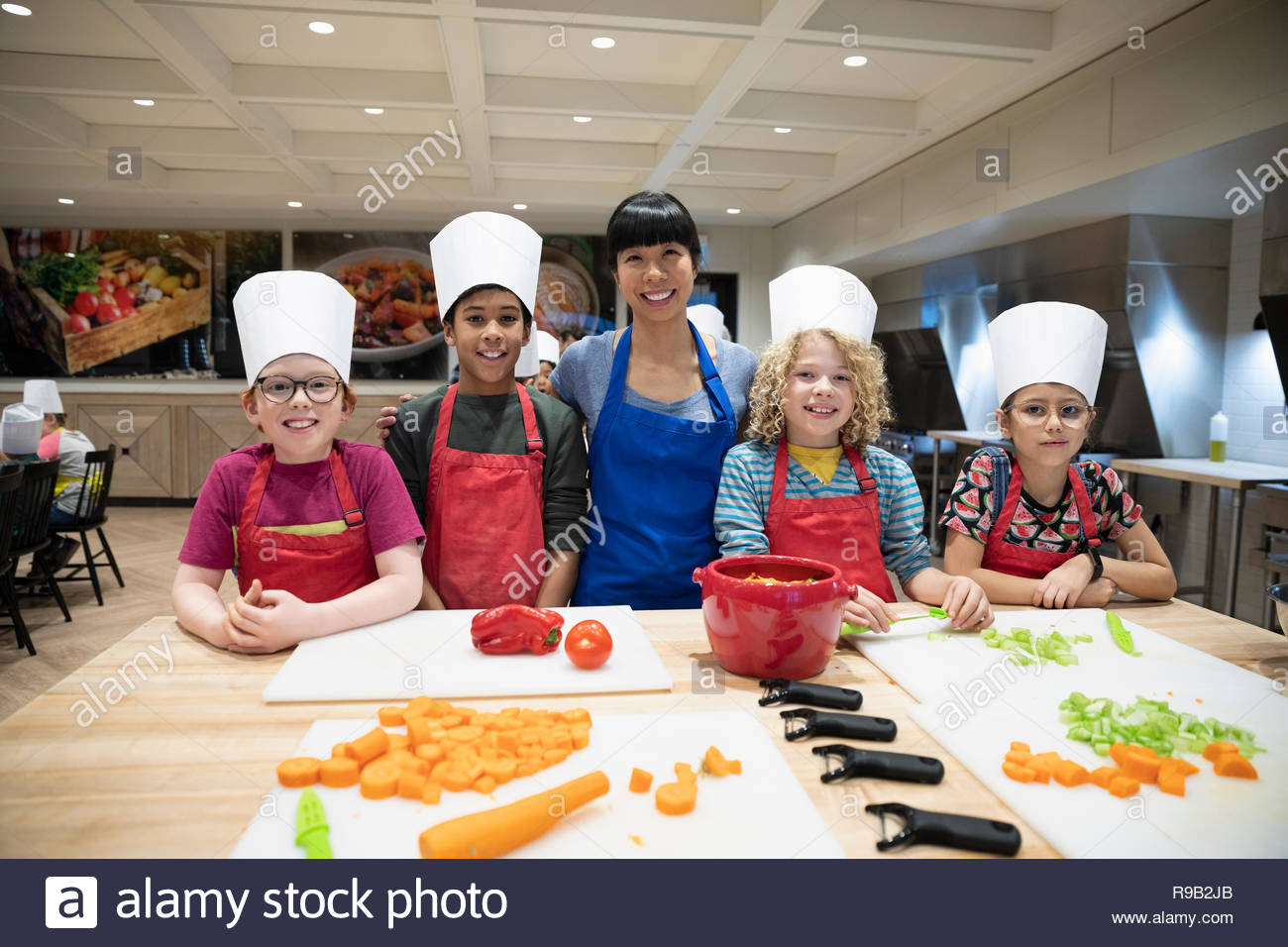Confident cooking hi-res stock photography and images - Alamy