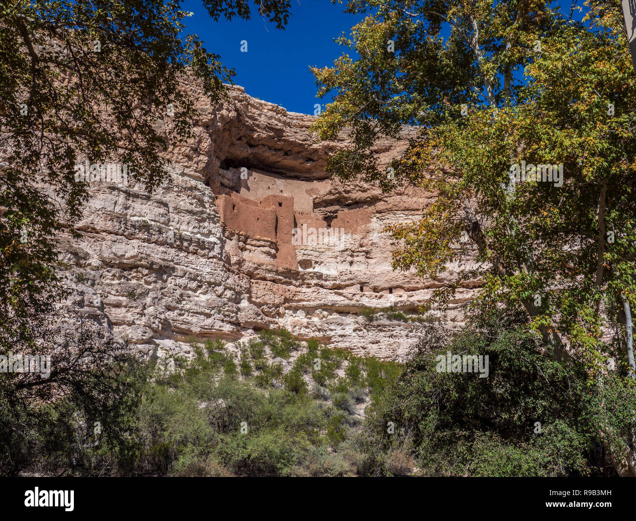 Montezuma castle national monument hi-res stock photography and images ...