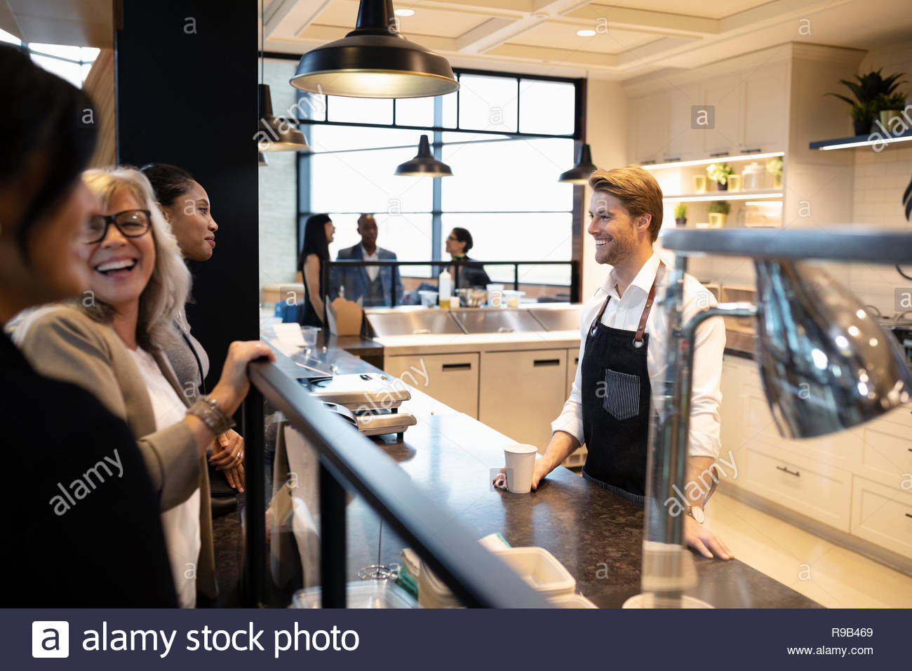 Cafe worker hi-res stock photography and images - Alamy