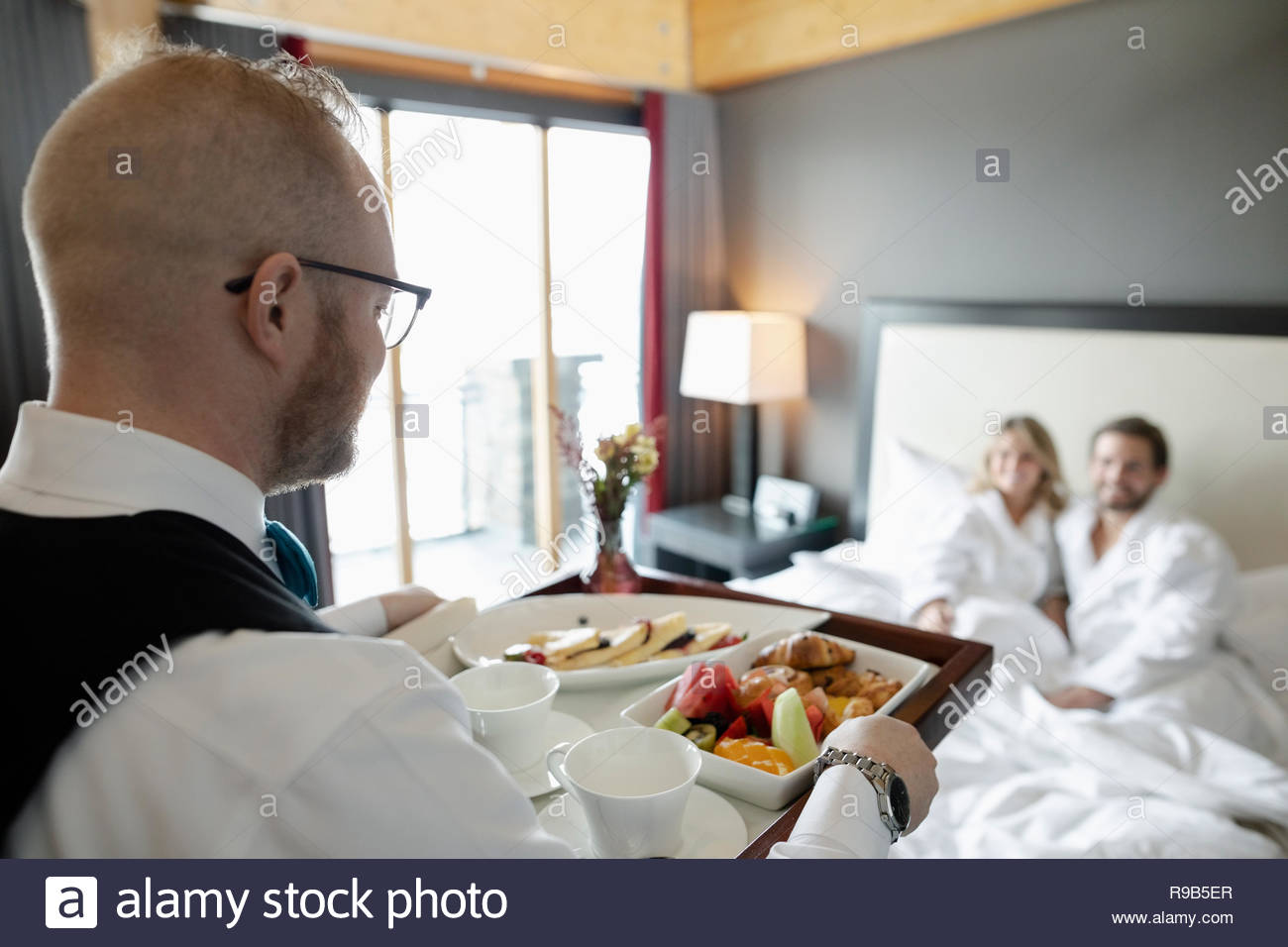 Couple in a hotel breakfast room hi-res stock photography and images ...