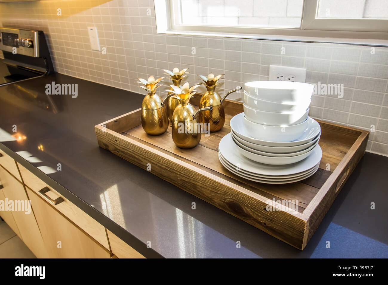 Metal tile back splash hi-res stock photography and images - Alamy