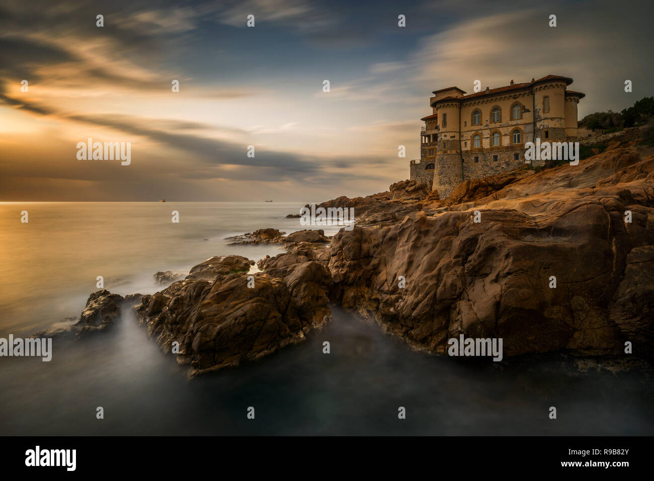 Castle of boccale hi-res stock photography and images - Alamy