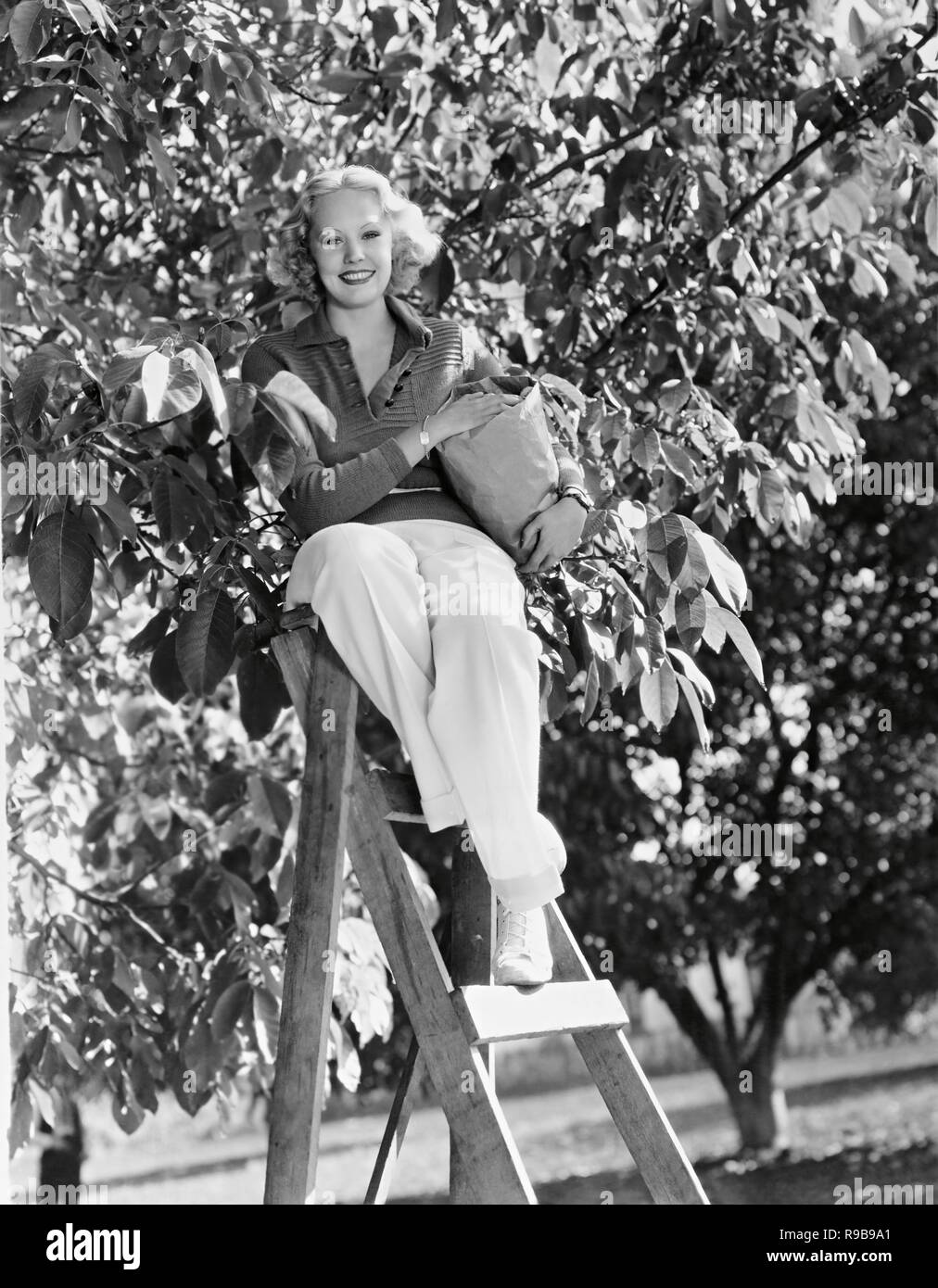 June knight hi-res stock photography and images - Alamy