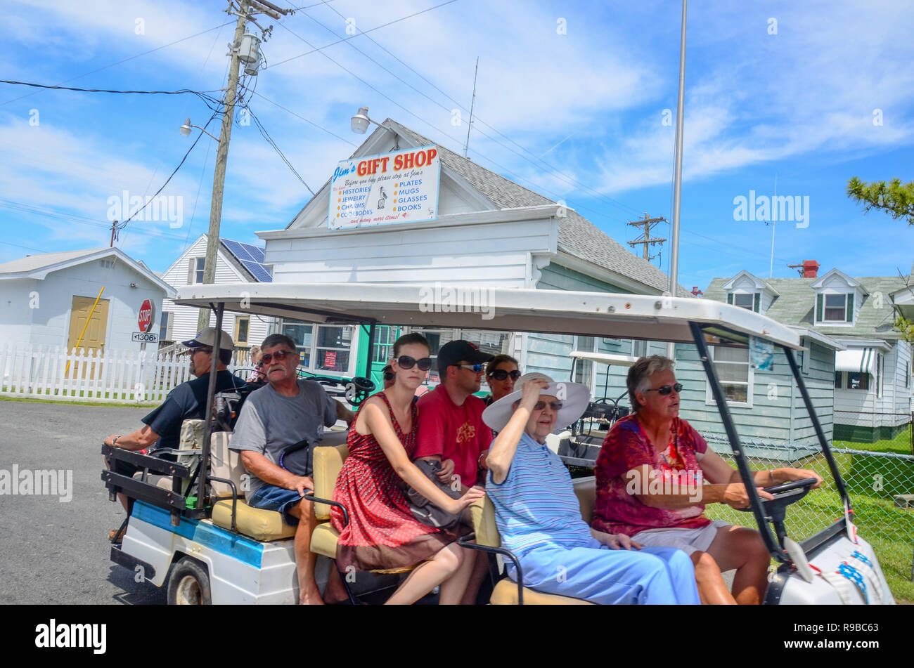 Electric cart hi-res stock photography and images - Alamy