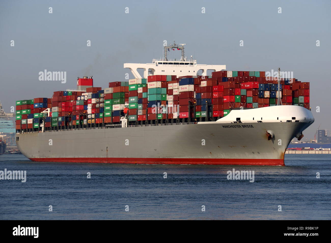 The container ship Manchester Bridge leaves the port of Rotterdam on 16 ...