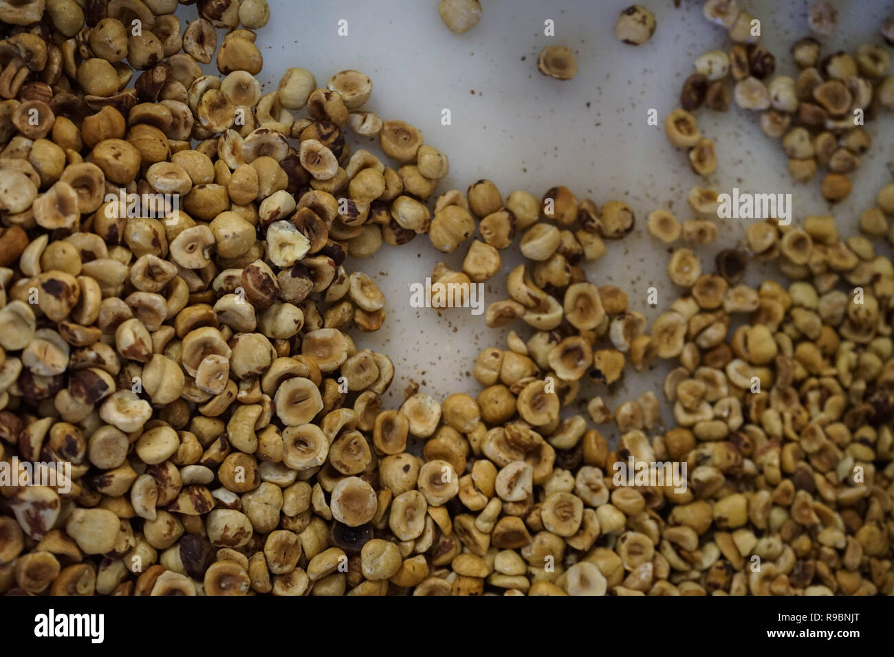 Selection of toasting hazelnuts Stock Photo - Alamy