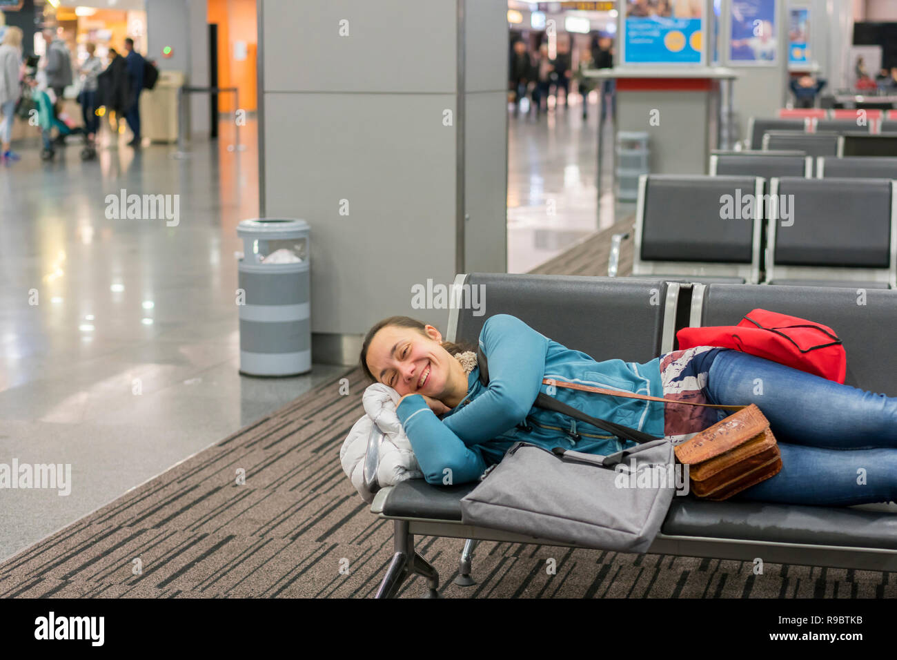 Airpot gates hi-res stock photography and images - Alamy