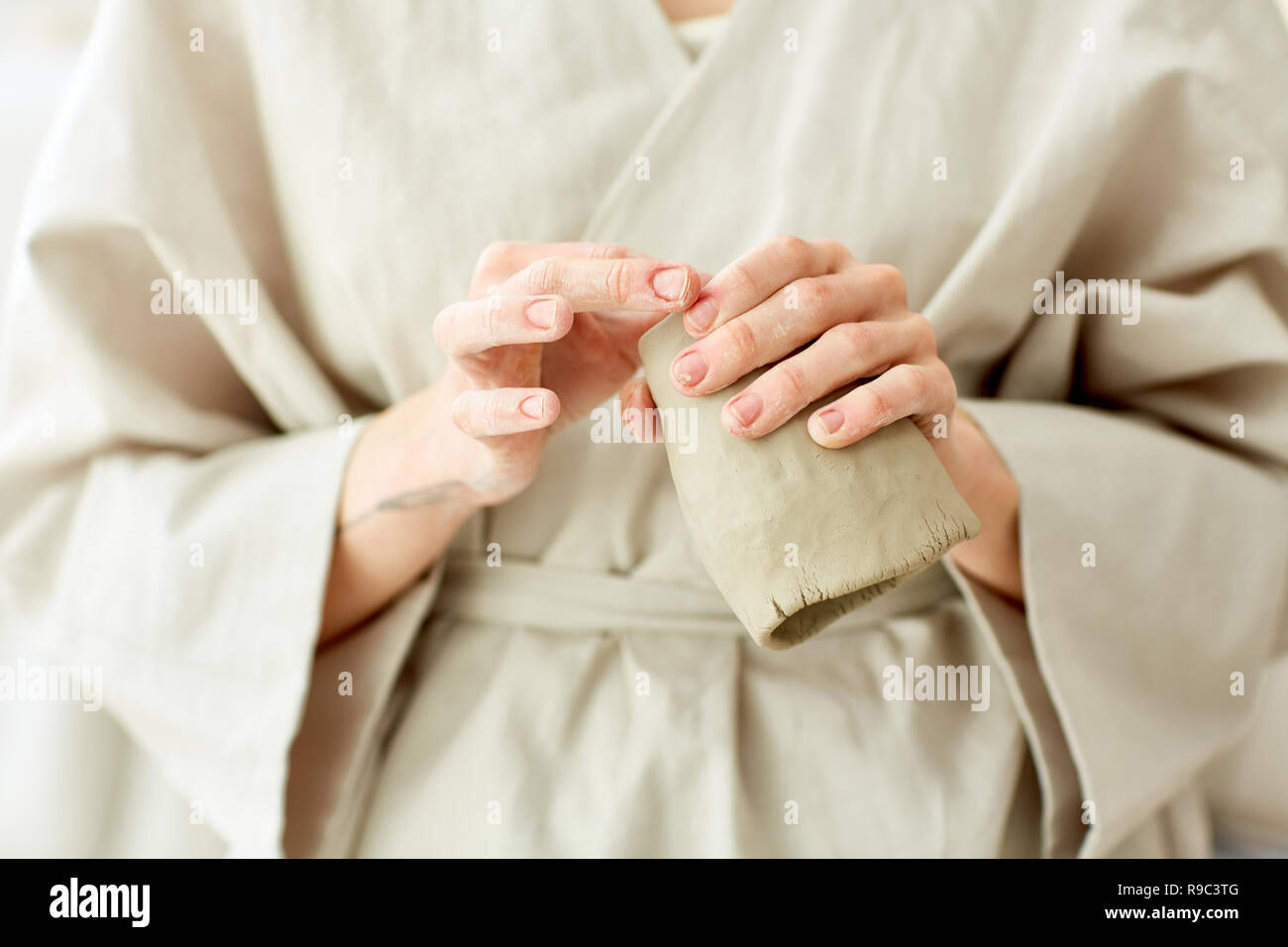 Clay work hi-res stock photography and images - Alamy