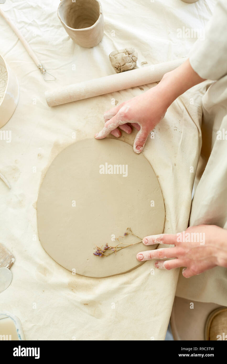 Making clay kitchenware Stock Photo - Alamy