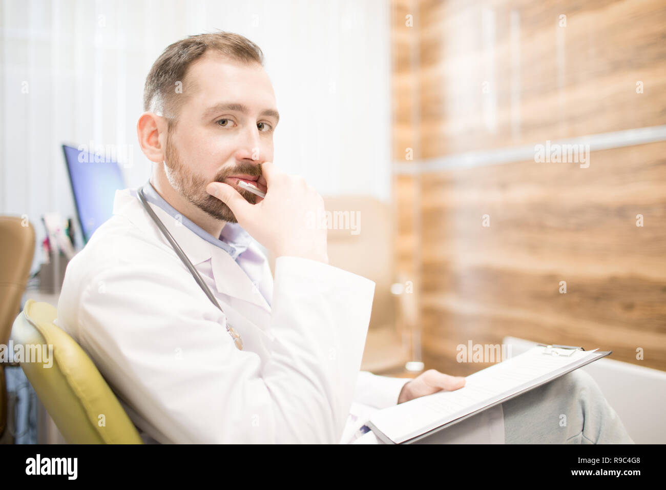 Job practitioner hi-res stock photography and images - Alamy