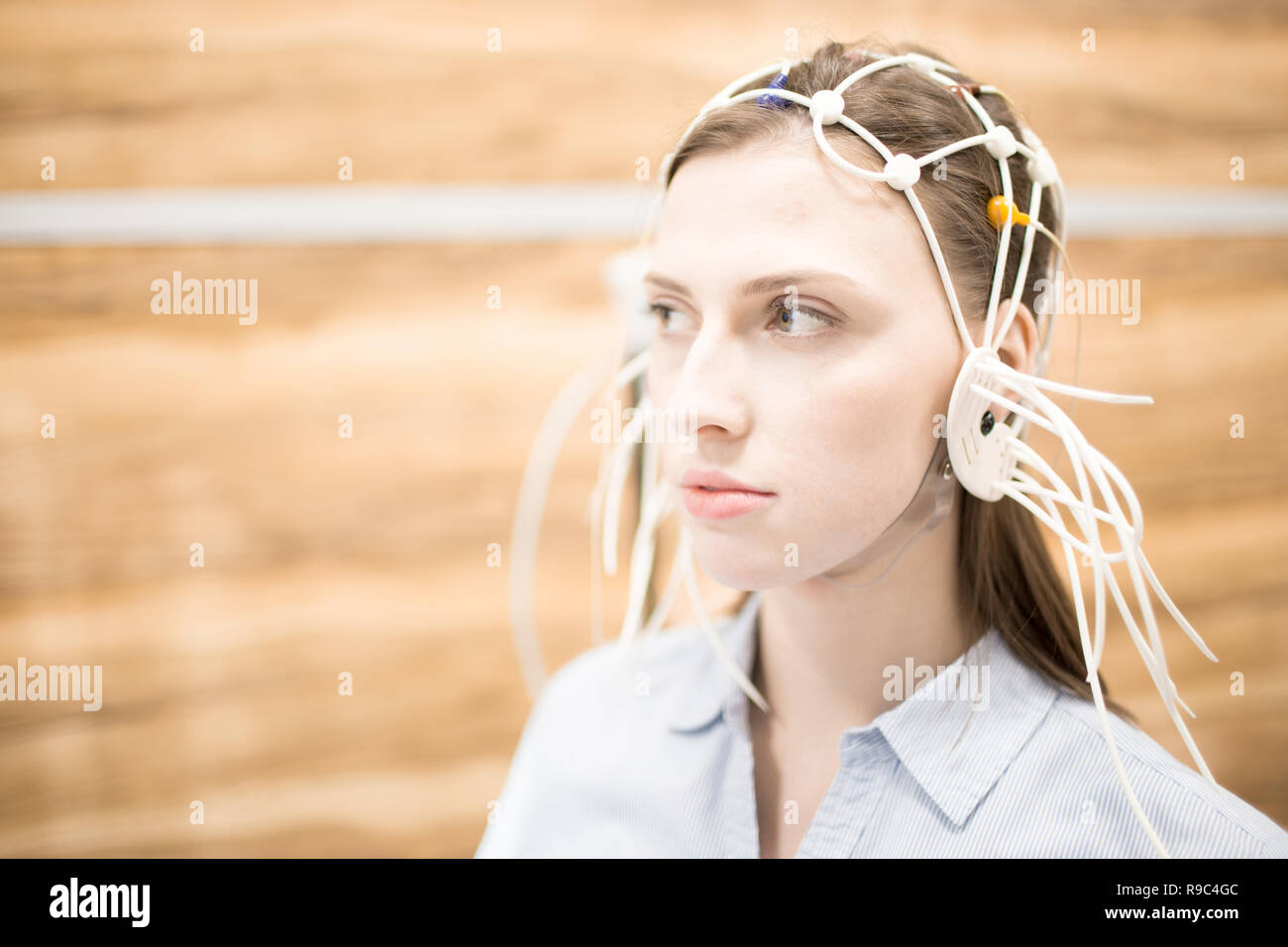Eeg test hi-res stock photography and images - Alamy
